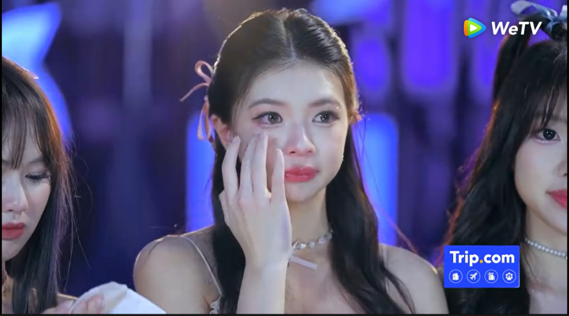 创造营2024｜2大马选手同组欧阳娣娣 Elyn Leong当选小组MVP感动哭了 - 娱乐星闻 - YesBoss